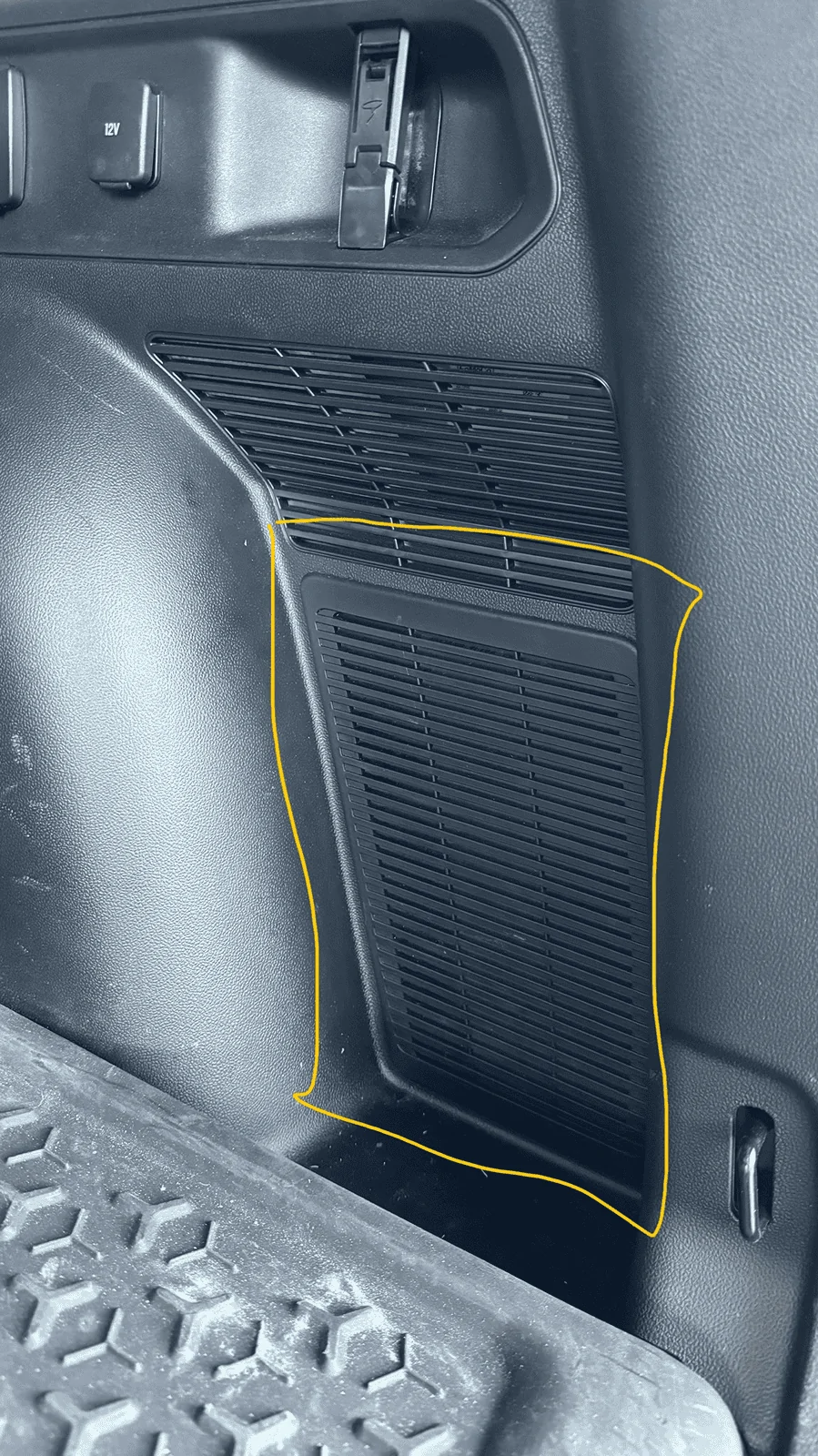 Rear panel removal... | 2021+ Ford Bronco Sport Forum ...