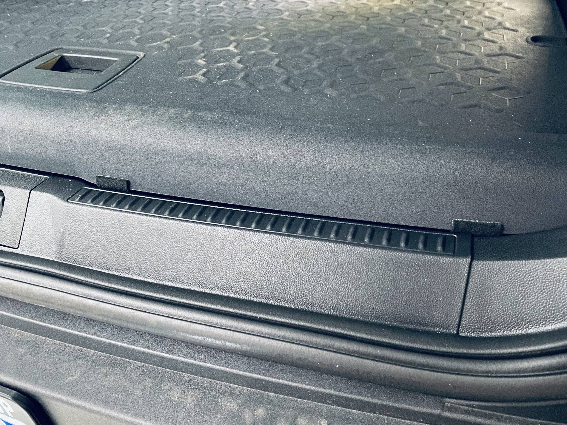 Does a 245/65/17 tire fits in spare compartment? | 2021+ Ford Bronco ...