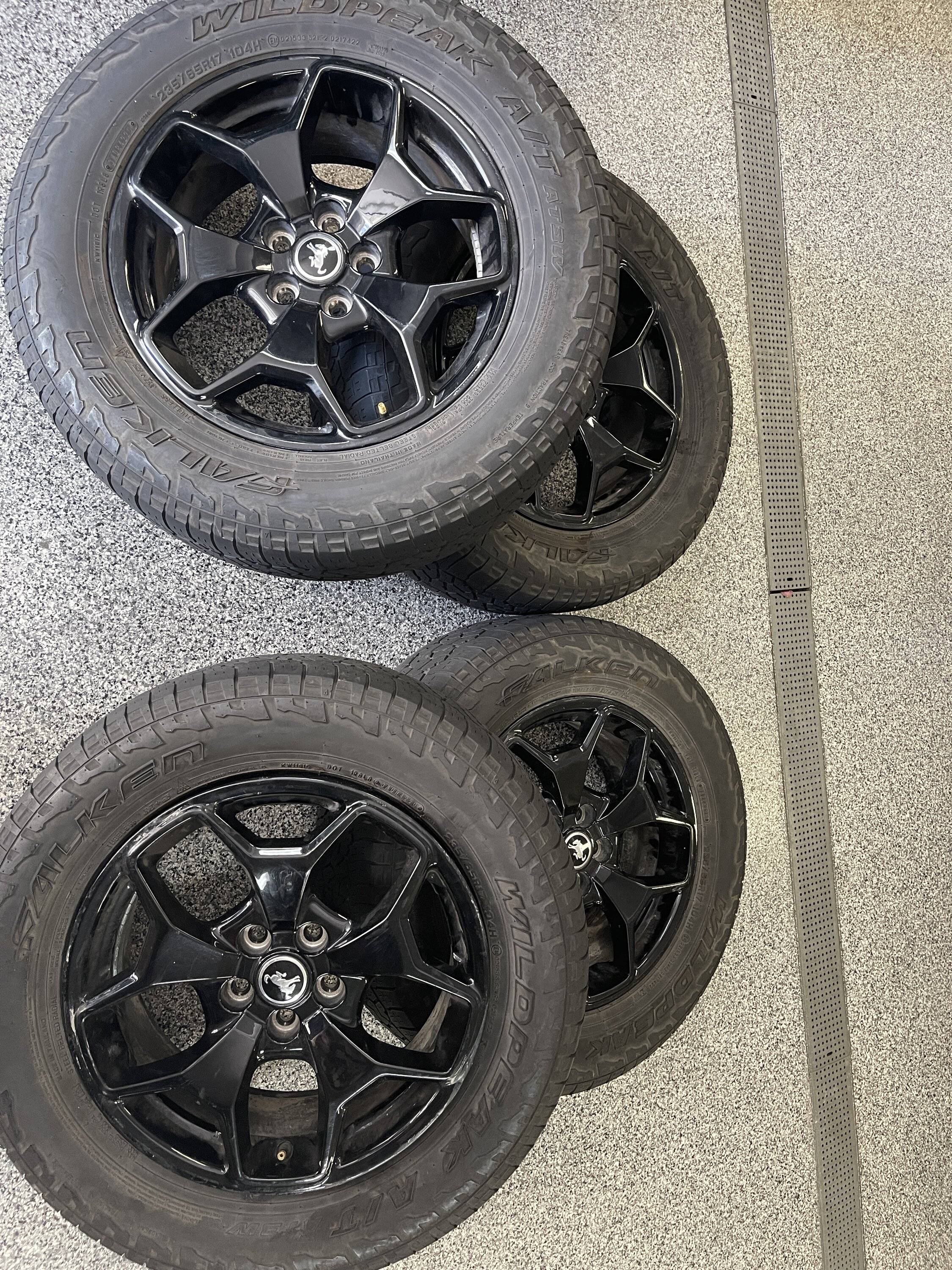 California - Selling Bronco Sport full metal front bumper, wheels and ...