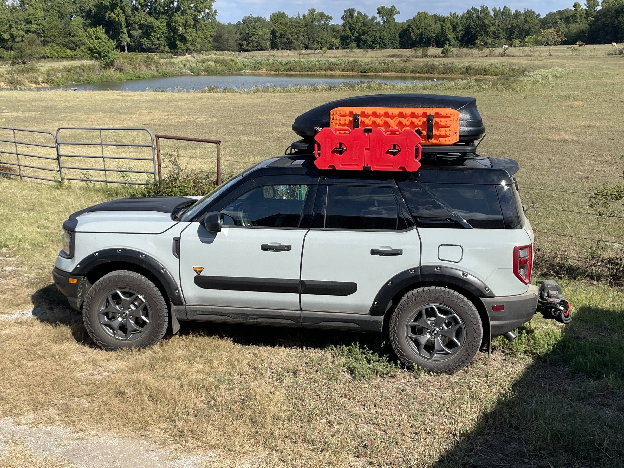 Anyone have rear spoiler? | Page 3 | 2021+ Ford Bronco Sport Forum ...