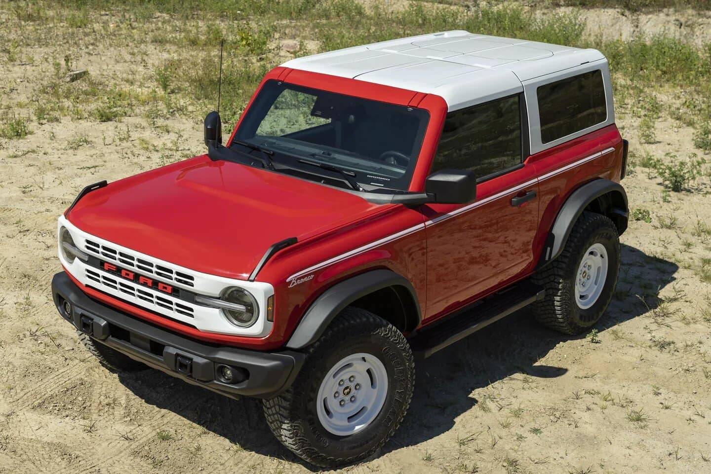 Roof paint. Red Bronco on order. The outer banks. Want retro look. Roof ...