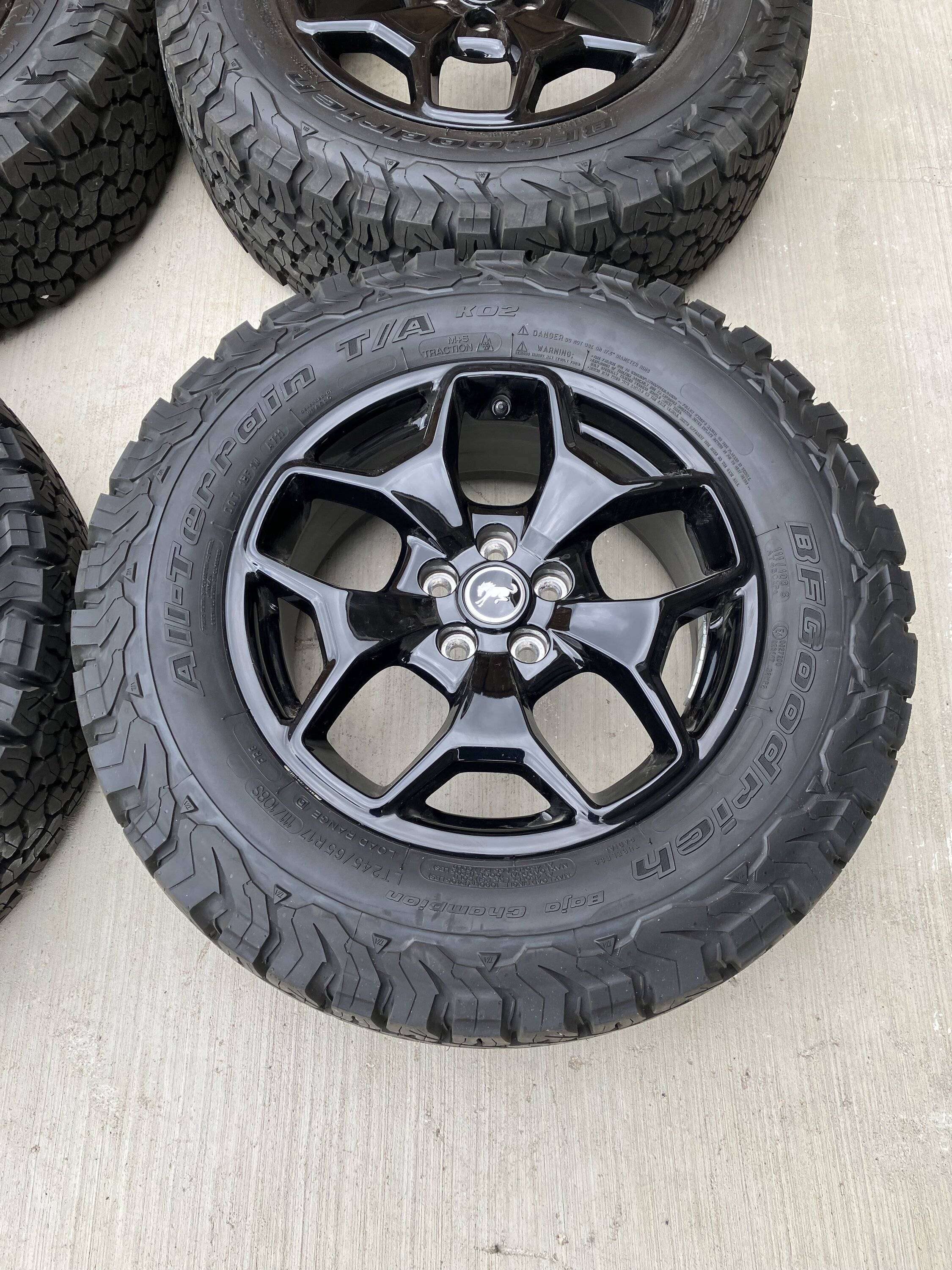 Texas - Ford Bronco sport first edition black wheels with bfg k02 245 ...