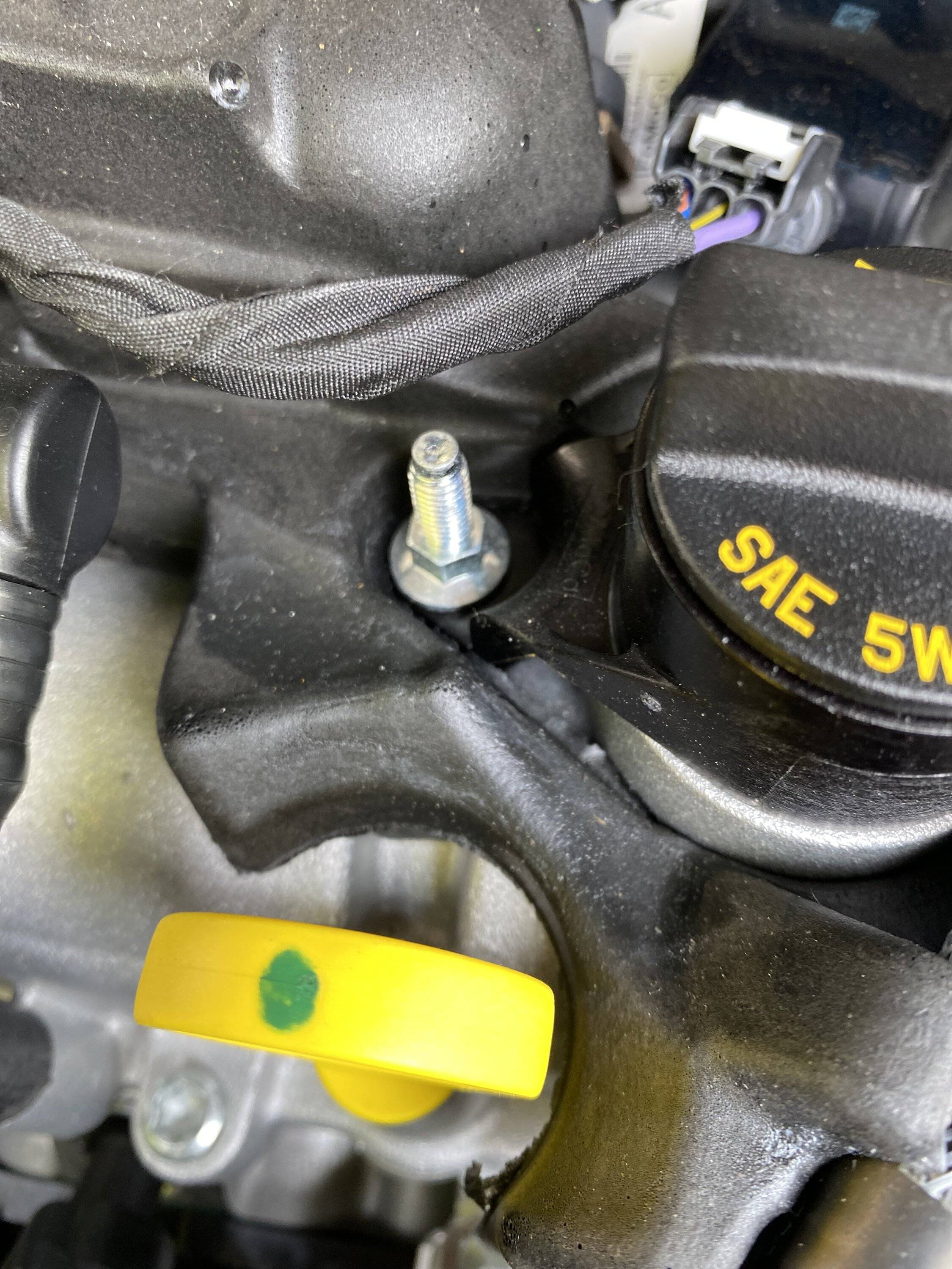 Part # for 3rd Engine cover Stud | 2021+ Ford Bronco Sport Forum ...