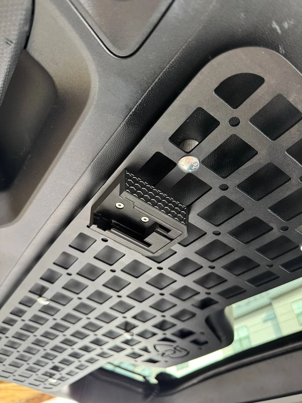 JCR Hatch MOLLE panel with Cargo Management System + M18 mount | 2021 ...
