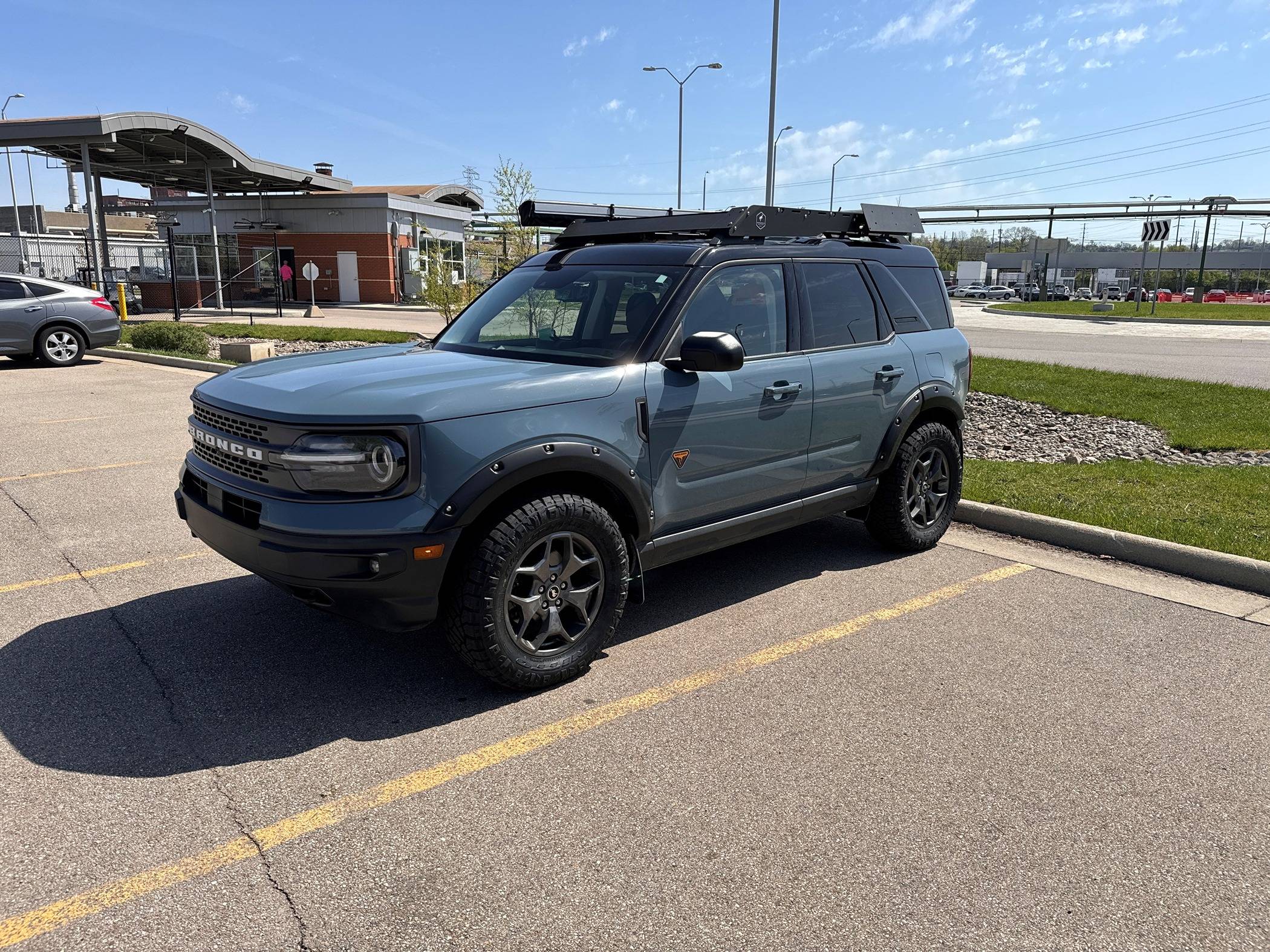 Nitto Ridge Grappler 245/65/R17 on 2022 Badlands | 2021+ Ford Bronco ...